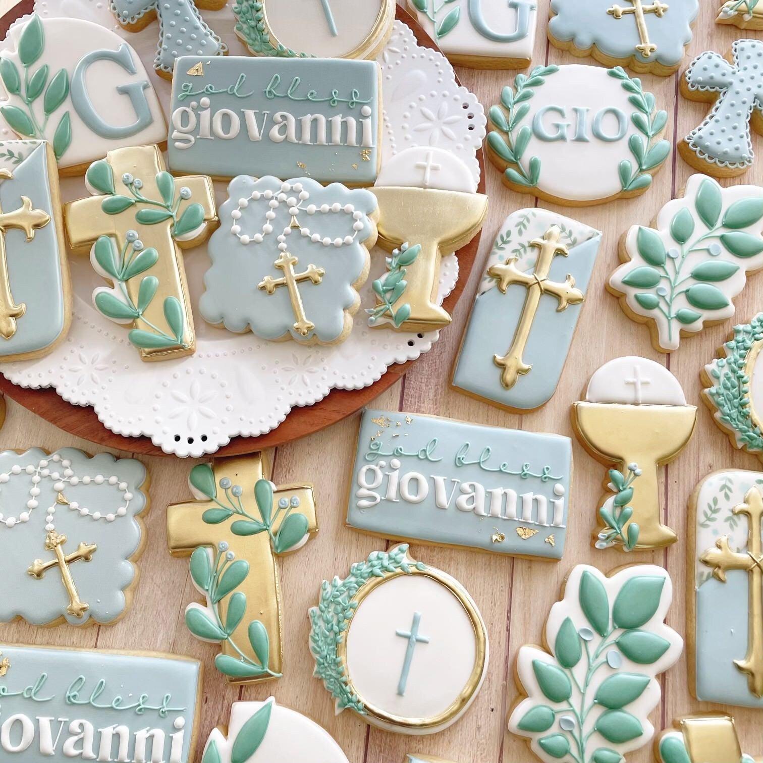 Floral Chalice Cookie Cutter - Sweetleigh